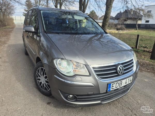 Volkswagen Touran 2007 Kauņa, ar dzinēja tilpumu 1.90 L un nobraukumu 356 tūkst. km par 1850 €, foto 1 vietnē AUTOMOTO.COM.LV