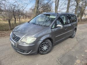 Volkswagen Touran 2007 in Kaunas, with an engine capacity of 1.90 L and mileage of 356 thousand km for 1850 €, photo 14 on AUTOMOTO.COM.LV