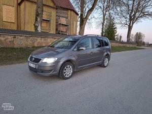 Volkswagen Touran 2007 Telšiai, ar dzinēja tilpumu 2.00 L un nobraukumu 300 tūkst. km par 1500 €, foto 10 vietnē AUTOMOTO.COM.LV