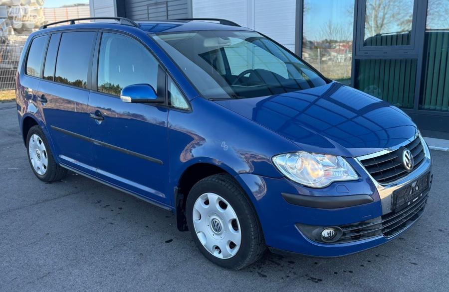 Volkswagen Touran 2007 Kretinga, ar dzinēja tilpumu 1.40 L un nobraukumu 296 tūkst. km par 2200 €, foto 1 vietnē AUTOMOTO.COM.LV