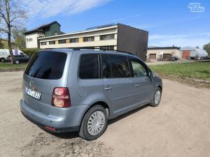 Volkswagen Touran 2007 Telšiai, ar dzinēja tilpumu 2.00 L un nobraukumu 510 tūkst. km par 900 €, foto 5 vietnē AUTOMOTO.COM.LV