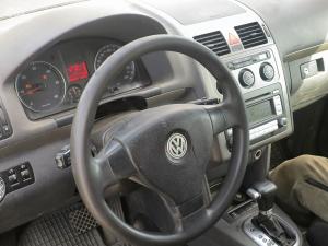 Volkswagen Touran 2007 Telšiai, ar dzinēja tilpumu 2.00 L un nobraukumu 510 tūkst. km par 900 €, foto 9 vietnē AUTOMOTO.COM.LV