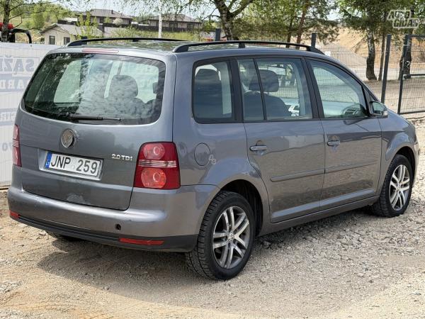 Volkswagen Touran 2007 Viļņa, ar dzinēja tilpumu 2.00 L un nobraukumu 292 tūkst. km par 1400 €, foto 7 vietnē AUTOMOTO.COM.LV