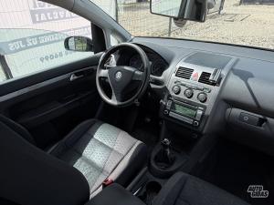 Volkswagen Touran 2007 in Vilnius, with an engine capacity of 2.00 L and mileage of 292 thousand km for 1400 €, photo 12 on AUTOMOTO.COM.LV