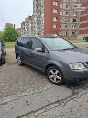 Фольксваген Туран 2007 в Клайпеда, объемом двигателя 1.90 л и пробегом 400 тыс. км за 1300 €, фото 4 на AUTOMOTO.COM.LV