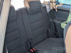 Volkswagen Touran 2007 Rīga, ar dzinēja tilpumu 2.00 L un nobraukumu 274 tūkst. km par 2500 €, foto 16 vietnē AUTOMOTO.COM.LV