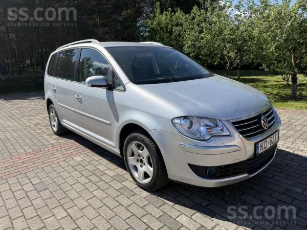 Фольксваген Туран 2007 в Елгава, объемом двигателя 2.00 л и пробегом 409 тыс. км за 2650 €, фото 2 на AUTOMOTO.COM.LV