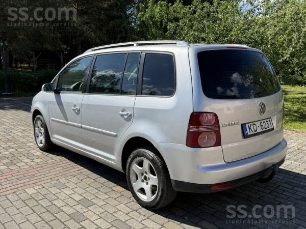 Фольксваген Туран 2007 в Елгава, объемом двигателя 2.00 л и пробегом 409 тыс. км за 2650 €, фото 3 на AUTOMOTO.COM.LV