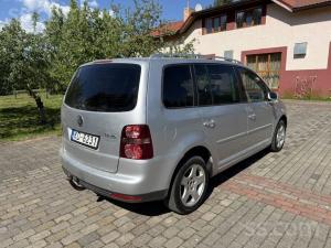 Volkswagen Touran 2007 in Jelgava, with an engine capacity of 2.00 L and mileage of 409 thousand km for 2650 €, photo 5 on AUTOMOTO.COM.LV