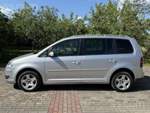 Volkswagen Touran 2007 in Jelgava, with an engine capacity of 2.00 L and mileage of 409 thousand km for 2650 €, photo 6 on AUTOMOTO.COM.LV