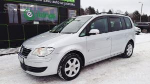 Volkswagen Touran 2007 in Riga, with an engine capacity of 1.90 L and mileage of 349 thousand km for 2800 €, photo  on AUTOMOTO.COM.LV