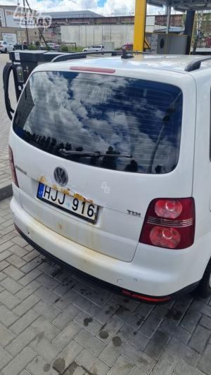Volkswagen Touran 2007 Kauņa, ar dzinēja tilpumu 1.90 L un nobraukumu 435 tūkst. km par 900 €, foto 4 vietnē AUTOMOTO.COM.LV