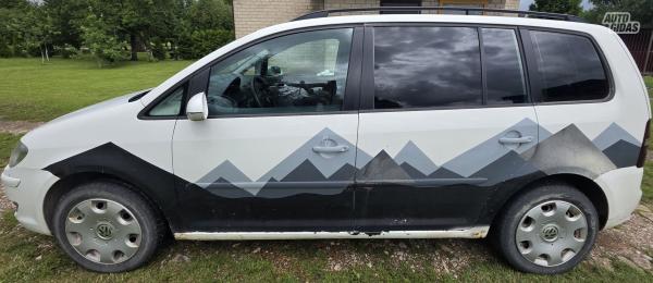 Volkswagen Touran 2007 Ukmergė, ar dzinēja tilpumu 1.90 L un nobraukumu 4 tūkst. km par 900 €, foto 1 vietnē AUTOMOTO.COM.LV