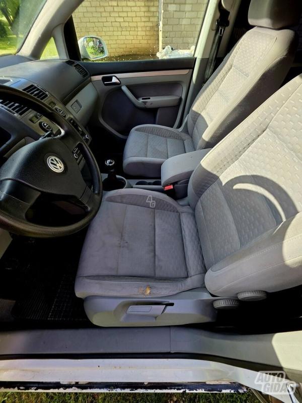 Volkswagen Touran 2007 Ukmergė, ar dzinēja tilpumu 1.90 L un nobraukumu 4 tūkst. km par 900 €, foto 5 vietnē AUTOMOTO.COM.LV