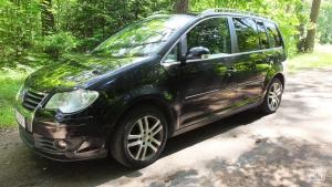 Volkswagen Touran 2007 Viļņa, ar dzinēja tilpumu 1.90 L un nobraukumu 269 tūkst. km par 3750 €, foto  vietnē AUTOMOTO.COM.LV