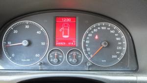Volkswagen Touran 2007 Viļņa, ar dzinēja tilpumu 1.90 L un nobraukumu 269 tūkst. km par 3750 €, foto 12 vietnē AUTOMOTO.COM.LV