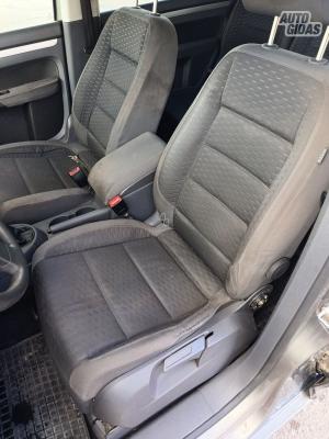 Volkswagen Touran 2007 Jonava, ar dzinēja tilpumu 1.40 L un nobraukumu 285 tūkst. km par 1450 €, foto 11 vietnē AUTOMOTO.COM.LV