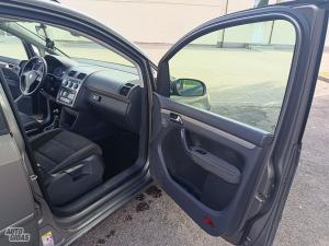 Volkswagen Touran 2007 Jonava, ar dzinēja tilpumu 1.40 L un nobraukumu 285 tūkst. km par 1450 €, foto 14 vietnē AUTOMOTO.COM.LV