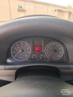 Volkswagen Touran 2007 Jonava, ar dzinēja tilpumu 1.40 L un nobraukumu 285 tūkst. km par 1450 €, foto 16 vietnē AUTOMOTO.COM.LV