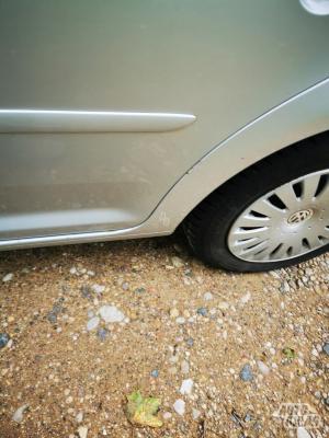 Volkswagen Touran 2007 Visaginas, ar dzinēja tilpumu 1.90 L un nobraukumu 265 tūkst. km par 1300 €, foto 12 vietnē AUTOMOTO.COM.LV