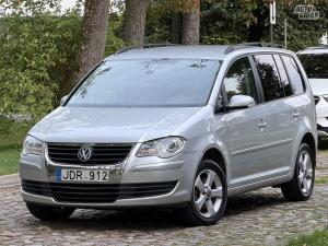 Volkswagen Touran 2007 Kauņa, ar dzinēja tilpumu 2.00 L un nobraukumu 305 tūkst. km par 2299 €, foto 3 vietnē AUTOMOTO.COM.LV