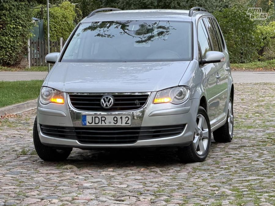 Volkswagen Touran 2007 Kauņa, ar dzinēja tilpumu 2.00 L un nobraukumu 305 tūkst. km par 2299 €, foto 6 vietnē AUTOMOTO.COM.LV