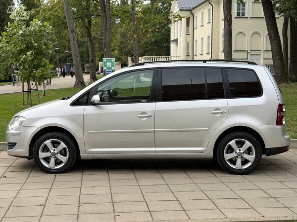 Volkswagen Touran 2007 Kauņa, ar dzinēja tilpumu 2.00 L un nobraukumu 305 tūkst. km par 2299 €, foto 8 vietnē AUTOMOTO.COM.LV