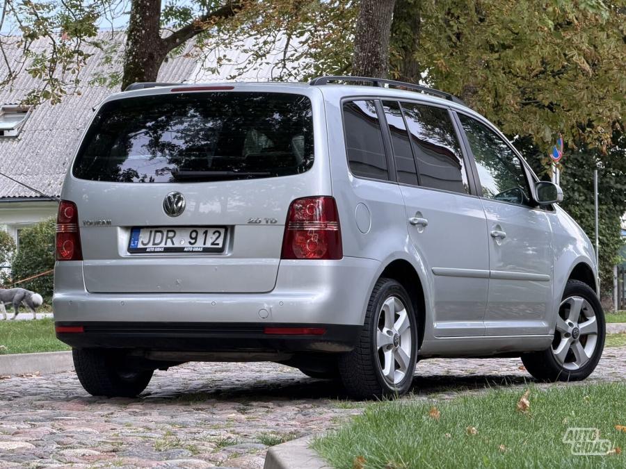 Volkswagen Touran 2007 Kauņa, ar dzinēja tilpumu 2.00 L un nobraukumu 305 tūkst. km par 2299 €, foto 10 vietnē AUTOMOTO.COM.LV
