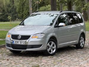 Volkswagen Touran 2007 Kauņa, ar dzinēja tilpumu 2.00 L un nobraukumu 305 tūkst. km par 2299 €, foto 11 vietnē AUTOMOTO.COM.LV