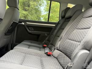Volkswagen Touran 2007 Kauņa, ar dzinēja tilpumu 2.00 L un nobraukumu 305 tūkst. km par 2299 €, foto 20 vietnē AUTOMOTO.COM.LV