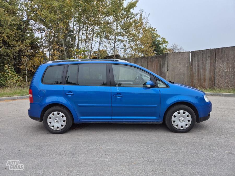 Фольксваген Туран 2007 в Юрбаркас, объемом двигателя 1.90 л и пробегом 385 тыс. км за 1000 €, фото 7 на AUTOMOTO.COM.LV