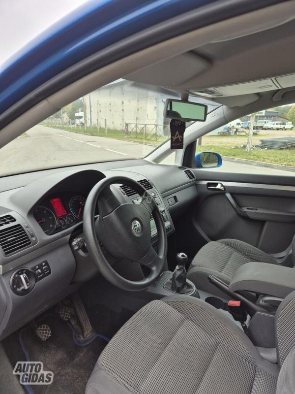 Volkswagen Touran 2007 in Jurbarkas, with an engine capacity of 1.90 L and mileage of 385 thousand km for 1000 €, photo 10 on AUTOMOTO.COM.LV