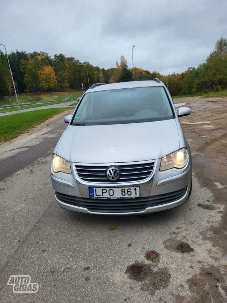 Фольксваген Туран 2007 в Вильнюс, объемом двигателя 1.90 л и пробегом 350 тыс. км за 1250 €, фото 1 на AUTOMOTO.COM.LV