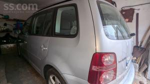 Volkswagen Touran 2008 in Riga, with an engine capacity of 1.90 L and mileage of 324 thousand km for 3200 €, photo 3 on AUTOMOTO.COM.LV