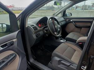 Volkswagen Touran 2008 Kauņa, ar dzinēja tilpumu 2.00 L un nobraukumu 322 tūkst. km par 3250 €, foto 4 vietnē AUTOMOTO.COM.LV