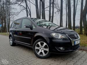 Volkswagen Touran 2008 Kauņa, ar dzinēja tilpumu 2.00 L un nobraukumu 322 tūkst. km par 3250 €, foto 9 vietnē AUTOMOTO.COM.LV