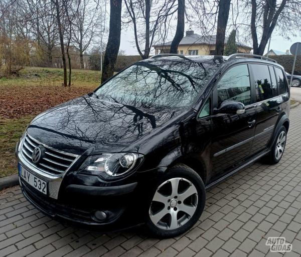 Volkswagen Touran 2008 Kauņa, ar dzinēja tilpumu 2.00 L un nobraukumu 312 tūkst. km par 3190 €, foto 7 vietnē AUTOMOTO.COM.LV