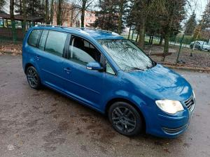 Volkswagen Touran 2008 Kauņa, ar dzinēja tilpumu 1.90 L un nobraukumu 187 tūkst. km par 1300 €, foto 3 vietnē AUTOMOTO.COM.LV