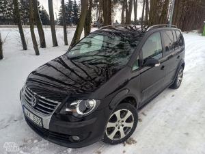 Volkswagen Touran 2008 in Kaunas, with an engine capacity of 2.00 L and mileage of 321 thousand km for 3150 €, photo 8 on AUTOMOTO.COM.LV