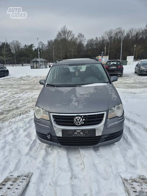 Volkswagen Touran 2008 Šilalė, ar dzinēja tilpumu 2.00 L un nobraukumu 500 tūkst. km par 850 €, foto 5 vietnē AUTOMOTO.COM.LV