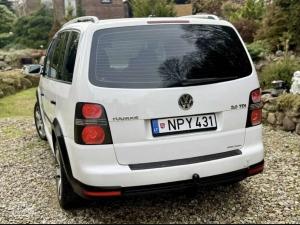 Volkswagen Touran 2008 in Vilnius, with an engine capacity of 2.00 L and mileage of 400 thousand km for 3289 €, photo 5 on AUTOMOTO.COM.LV
