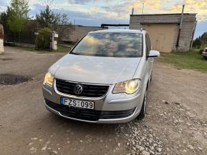 Volkswagen Touran 2008 Visaginas, ar dzinēja tilpumu 1.90 L un nobraukumu 252 tūkst. km par 3000 €, foto 14 vietnē AUTOMOTO.COM.LV