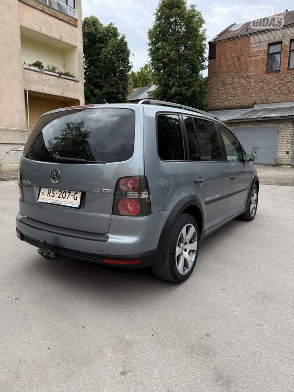Фольксваген Туран 2008 в Каунас, объемом двигателя 2.00 л и пробегом 236 тыс. км за 3950 €, фото 10 на AUTOMOTO.COM.LV