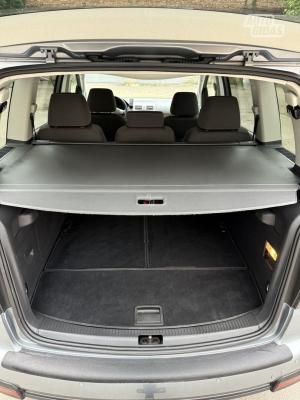 Volkswagen Touran 2008 in Kaunas, with an engine capacity of 2.00 L and mileage of 236 thousand km for 3950 €, photo 16 on AUTOMOTO.COM.LV