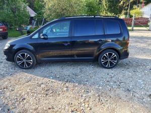 Volkswagen Touran 2008 Jonava, ar dzinēja tilpumu 1.90 L un nobraukumu 347 tūkst. km par 1400 €, foto 6 vietnē AUTOMOTO.COM.LV