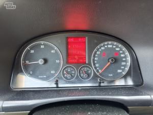 Volkswagen Touran 2008 Jonava, ar dzinēja tilpumu 1.90 L un nobraukumu 347 tūkst. km par 1400 €, foto 8 vietnē AUTOMOTO.COM.LV