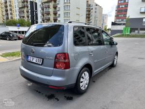 Фольксваген Туран 2008 в Вильнюс, объемом двигателя 2.00 л и пробегом 300 тыс. км за 2800 €, фото 6 на AUTOMOTO.COM.LV