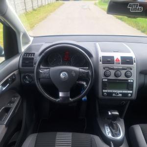 Volkswagen Touran 2008 Marijampole, ar dzinēja tilpumu 2.00 L un nobraukumu 229 tūkst. km par 3800 €, foto 15 vietnē AUTOMOTO.COM.LV