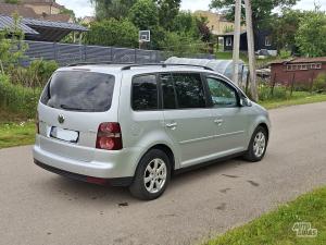 Фольксваген Туран 2008 в Шяуляй, объемом двигателя 1.90 л и пробегом 290 тыс. км за 2000 €, фото 6 на AUTOMOTO.COM.LV