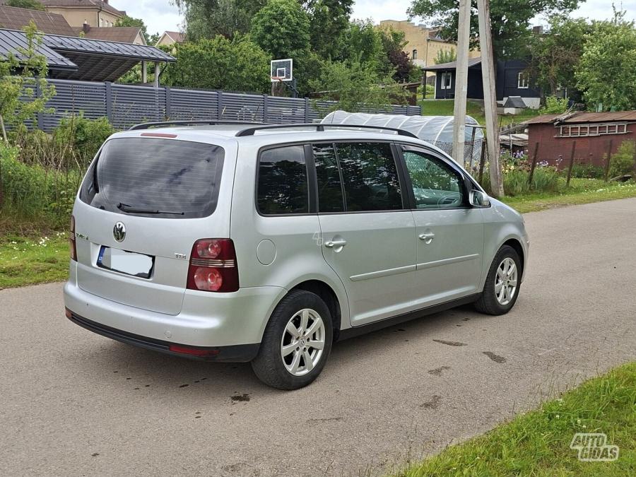 Фольксваген Туран 2008 в Шяуляй, объемом двигателя 1.90 л и пробегом 290 тыс. км за 2000 €, фото 6 на AUTOMOTO.COM.LV